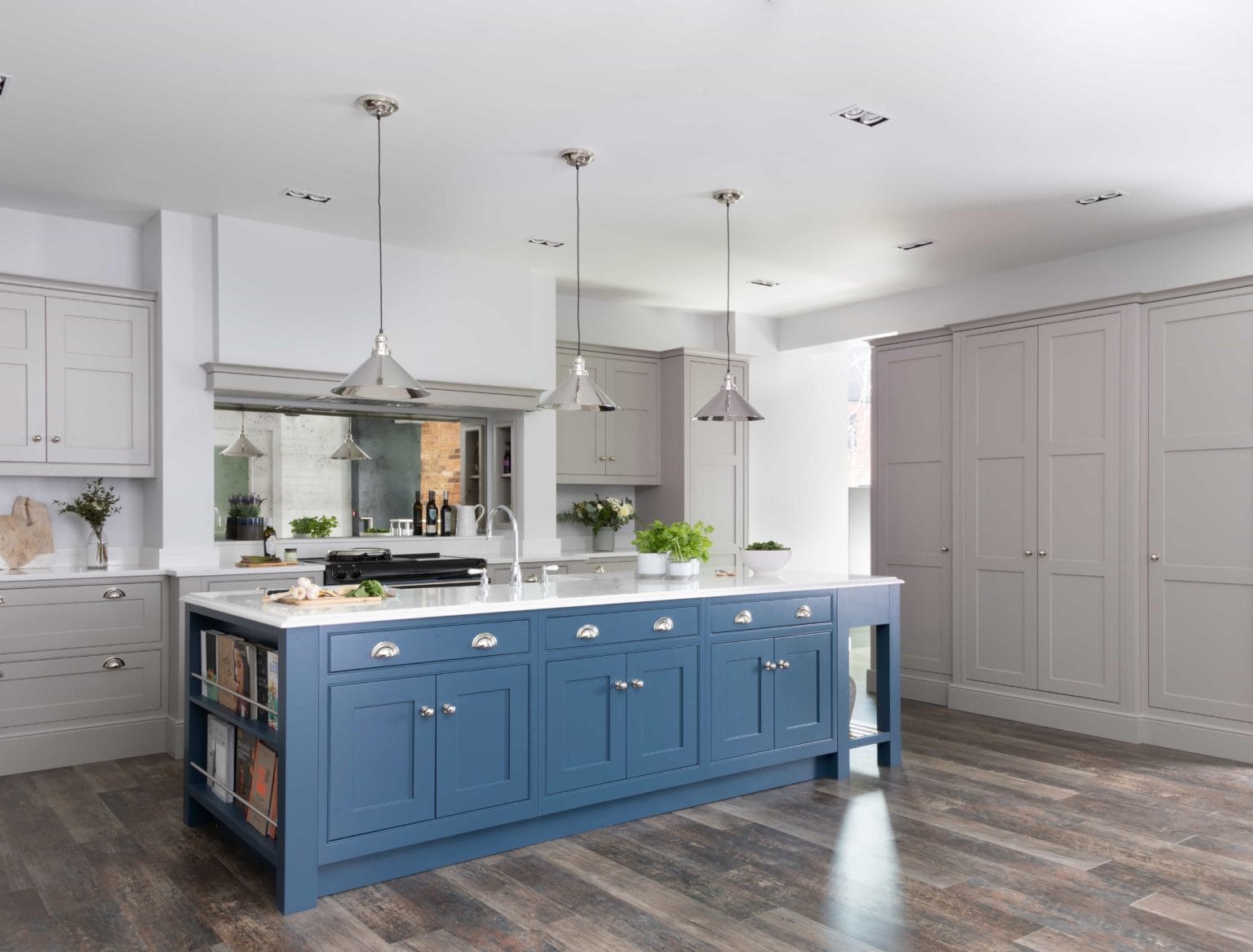 Traditional Kitchens - Timeless Designs | Classic Interiors