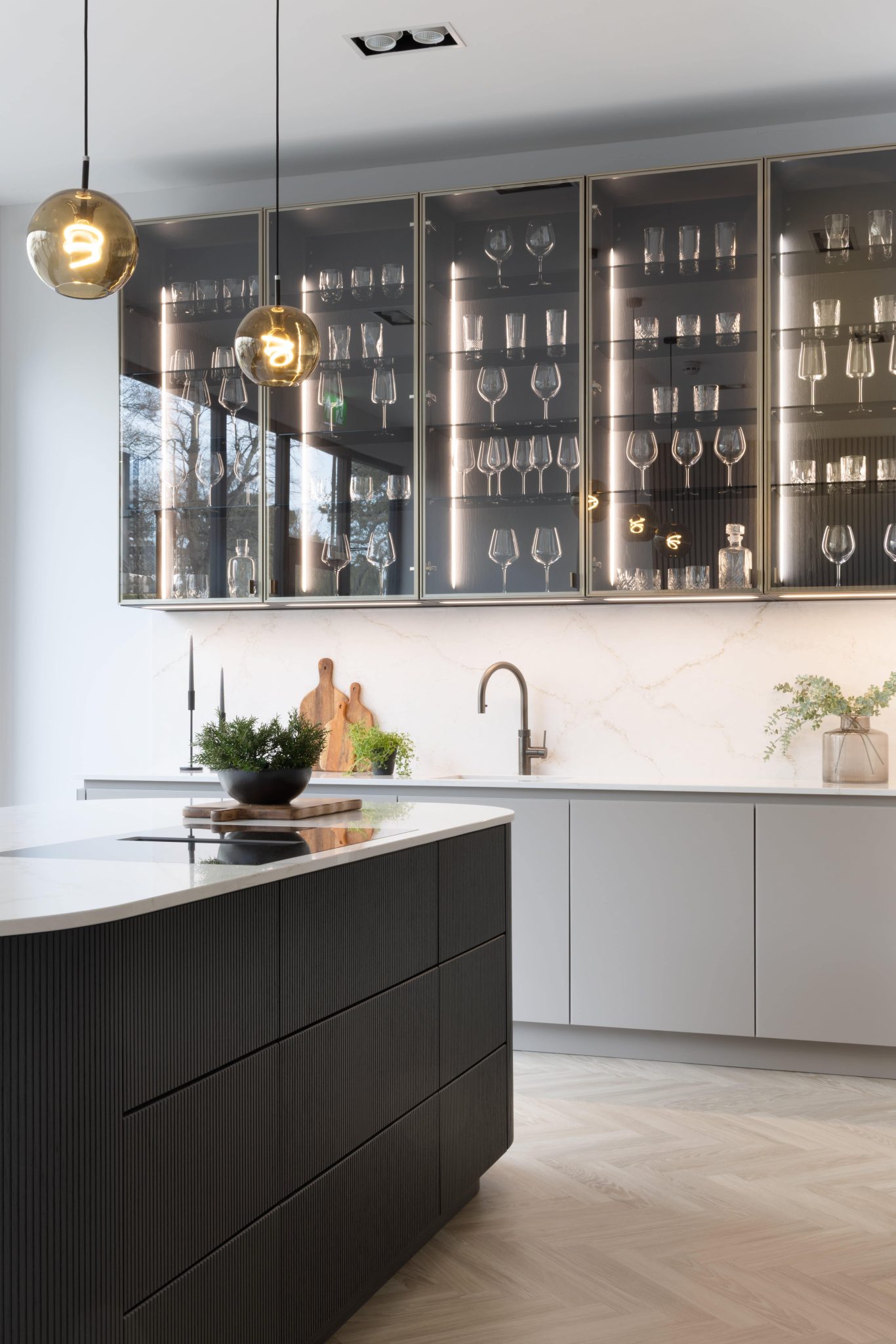 Contemporary German Pronorm Kitchen Design - Classic Interiors