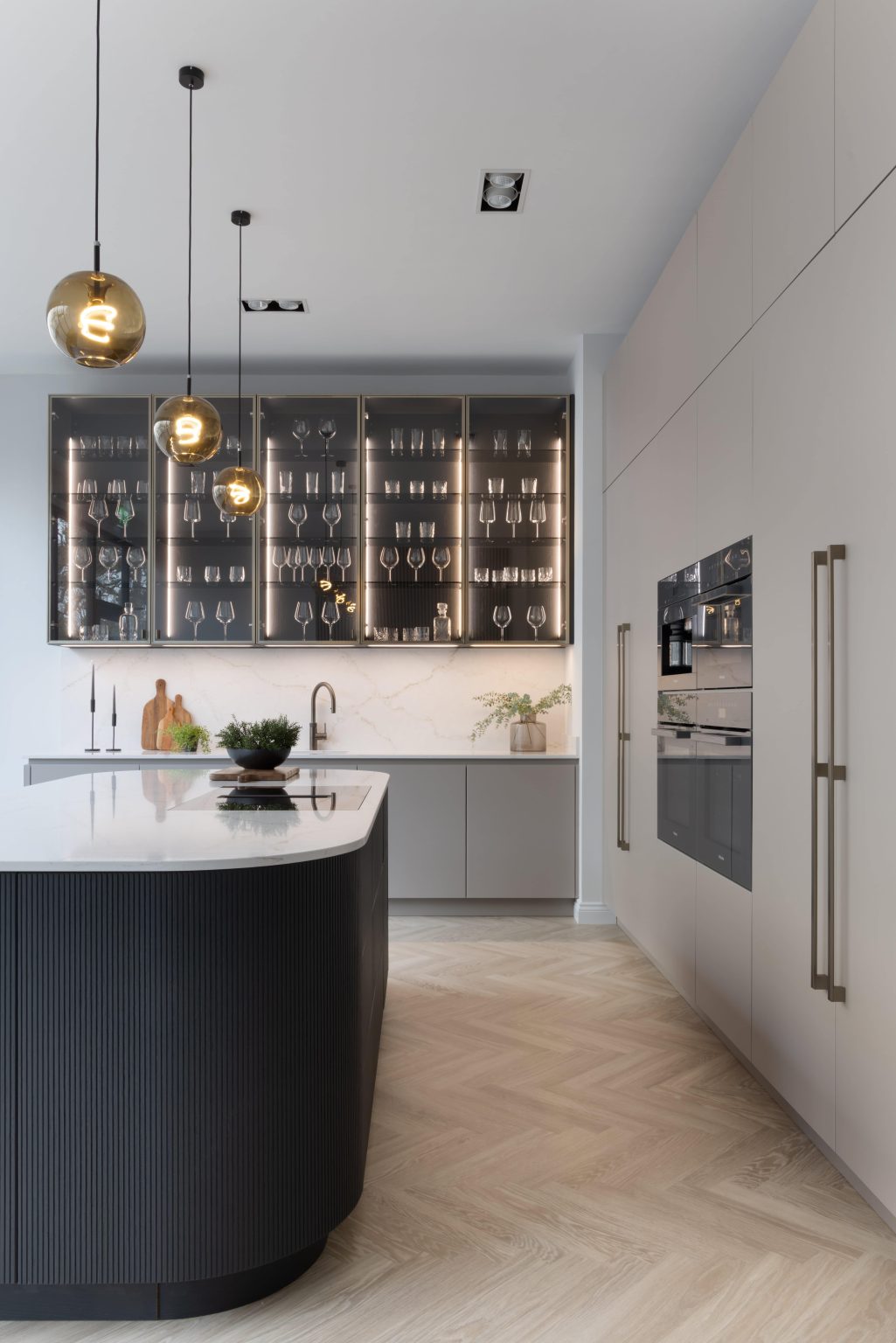 Contemporary German Pronorm Kitchen Design - Classic Interiors